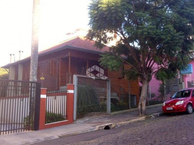 OPORTUNIDADE ÚNICA! Casa ampla no bairro São Francisco