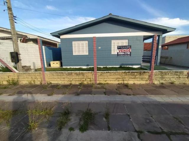 Oportunidade única: Casa com laje em Cidreira Centro