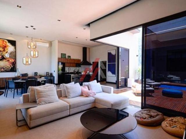 Oportunidade única: Casa de luxo em condomínio no Alphaville, Santana de Parnaíba SP 4 quartos, 4