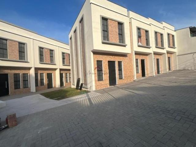 Oportunidade única: Casa em condomínio à venda em Sorocaba SP, Jardim Europa, 2 quartos, 2 salas, 2