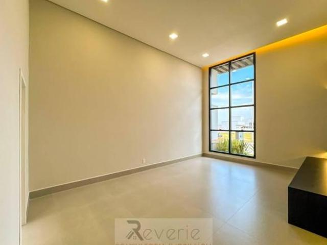 Oportunidade única: Casa em condomínio de alto padrão em Indaiatuba SP, 3 suítes, 4 vagas, 195m² no