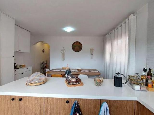 Oportunidade Única: Casa Moderna com 4 Quartos no Jardim Prudência