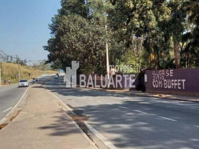 ? Oportunidade Única ? Chácara à Venda em Valo Velho, próximo a São Paulo! ?