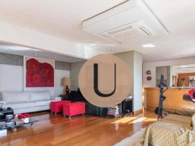 Oportunidade única: apto. modernizado com 198m² a poucos metros do Trianon MASP