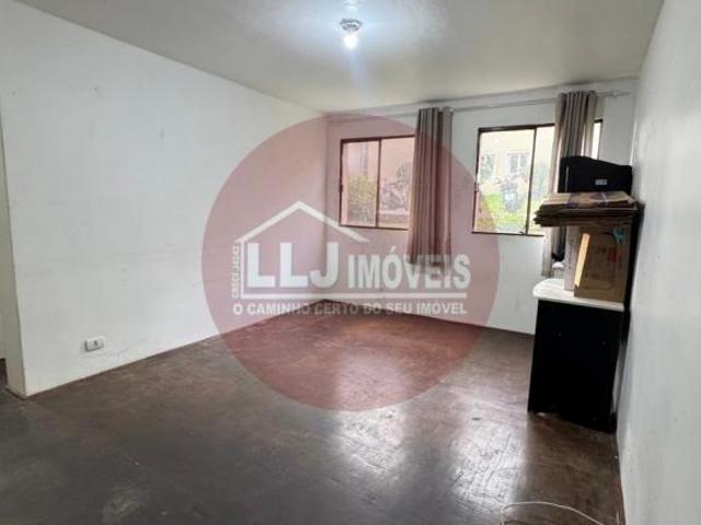 Oportunidade única! Apartamento com excelente localização em CAMPO COMPRIDO!