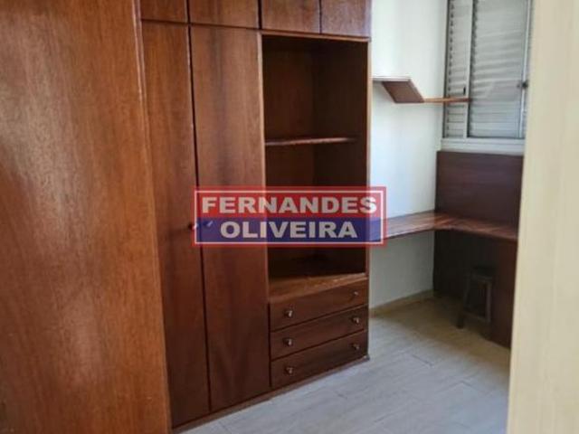 Oportunidade única: Apartamento à venda em São Paulo SP, 2 quartos, 1 sala, 1 banheiro e 1 vaga na V
