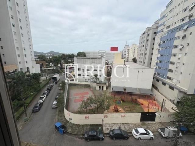 Oportunidade única: Apartamento à venda em Santos SP, na Ponta da Praia, 2 quartos, 2 salas, 2 banhe
