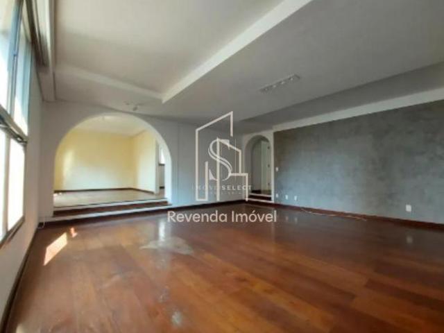 Oportunidade única! Apartamento de luxo com 3 quartos e 3 vagas em Higienópolis, São Paulo SP. Age