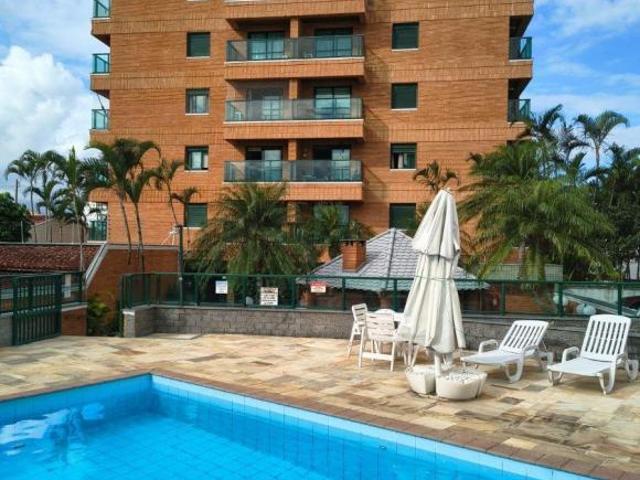 OPORTUNIDADE ÚNICA ! APARTAMENTO MOBILIADO Á 300 MTS DA PRAIA À VENDA