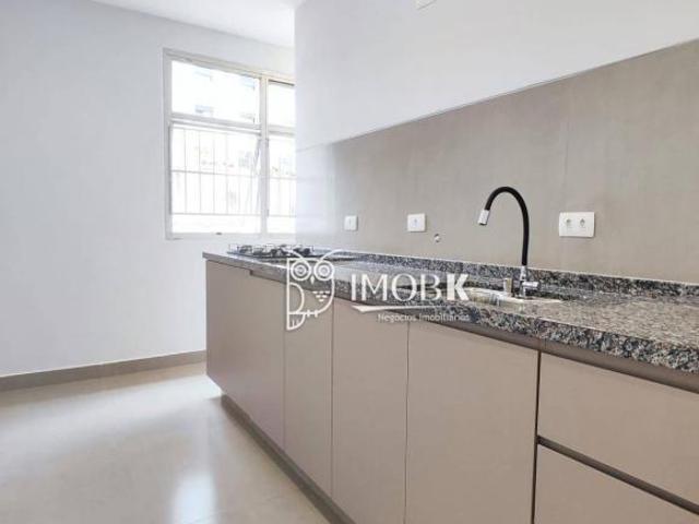 Oportunidade unica! Apartamento reformado com 2 dormitorios com acabamento moderno!