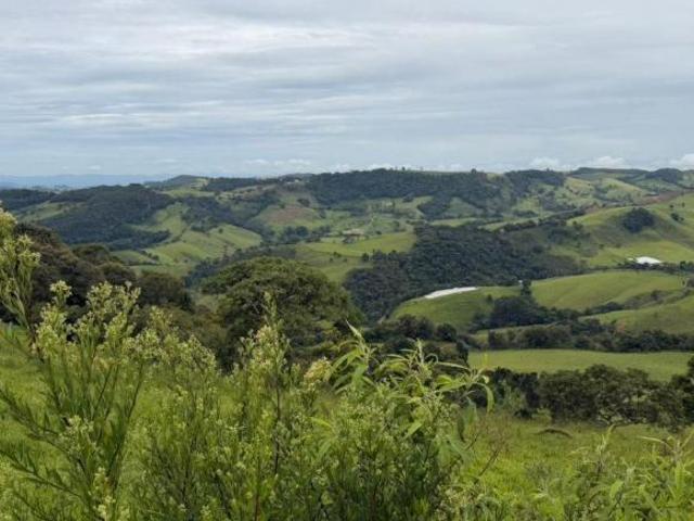 Oportunidade única de terreno na Serra da Mantiqueira