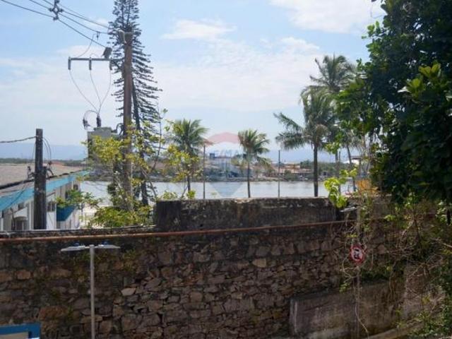 Oportunidade ÚNICA! DUAS CASAS NO VALOR DE UMA na Praia dos Pescadores / Itanhaém