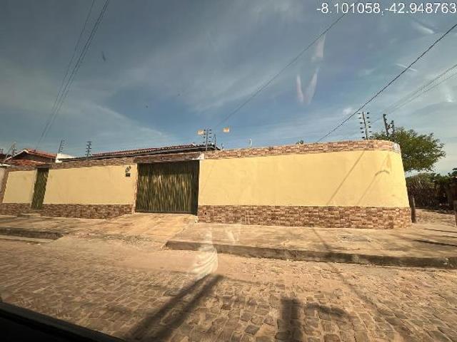 Oportunidade Única em CANTO DO BURITI PI | Tipo: Casa | Negociação: Venda Direta Online | Situação: Imóvel