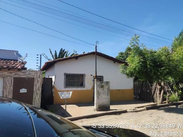 Oportunidade Única em AGUA BRANCA PI | Tipo: Casa | Negociação: Venda Direta Online | Situação: Imóvel