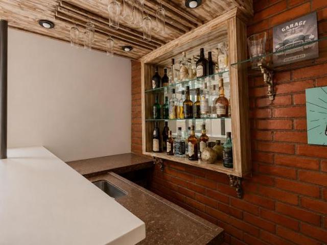 Oportunidade Única em Interlagos: Casa de 280m², 3 Qts, 3 Vagas Pronto para Morar e Livre de Dívid