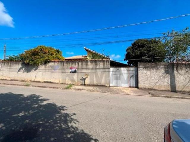 Oportunidade Única em Jardim Maria da Glória!