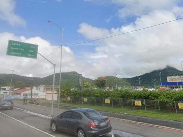 OPORTUNIDADE ÚNICA EM MATINHOS DIVISA COM CAIOBÁ