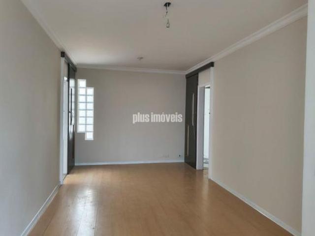 Oportunidade única em S.Amaro, casa térrea na V. Anhanguera
