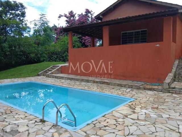 Oportunidade Única em São Francisco Xavier: Chácara em Zona Mista ZM4 no Coração da Vila!