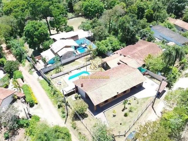 Oportunidade única em São Roque com condições facilitadasChácara completa com lareira e piscina ? im