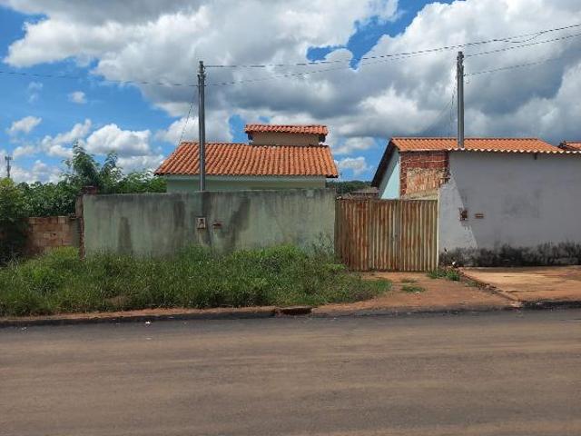Oportunidade Única em SANTO ANTONIO DO DESCOBERTO GO | Tipo: Casa | Negociação: Leilão | Situação: Imóvel