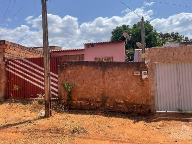 Oportunidade Única em SANTO ANTONIO DO DESCOBERTO GO | Tipo: Casa | Negociação: Venda Direta Online | Situação: Imóvel