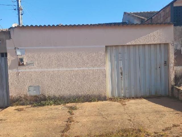 Oportunidade Única em SANTO ANTONIO DO DESCOBERTO GO | Tipo: Casa | Negociação: Venda Online | Situação: Imóvel