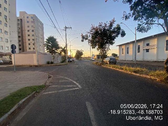 Oportunidade Única em UBERLANDIA MG | Tipo: Apartamento | Negociação: Leilão | Situação: Imóvel