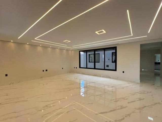Oportunidade Única em Vicente Pires – Rua 08 Terreno Gigante: 1.054 m² de área total