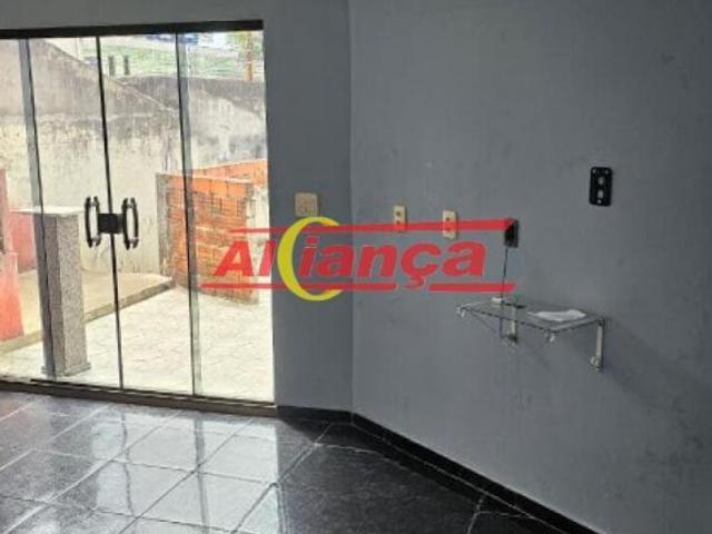 OPORTUNIDADE ÚNICA JD MARIA DIRCE, CASA COM GALPÃO