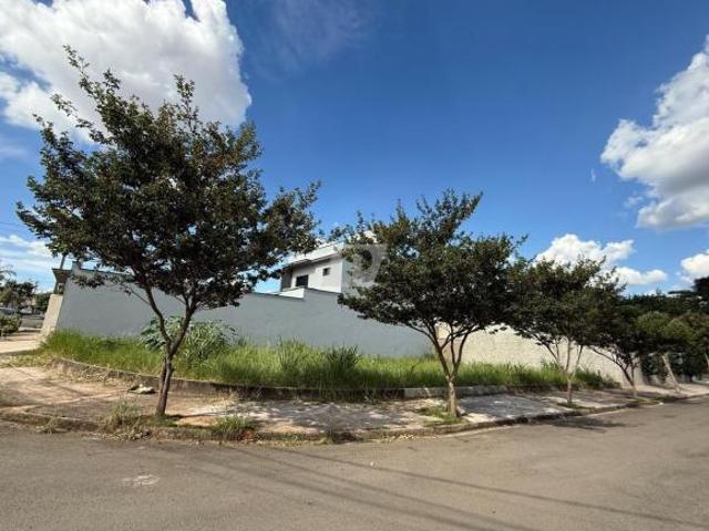 Oportunidade Única: Lote à Venda em Piracicaba SP, no Bairro Água Branca!