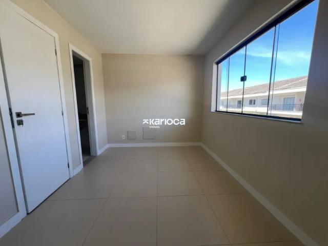 Oportunidade única, Linda Casa Duplex com 3 Suítes à venda em Vargem Grande!