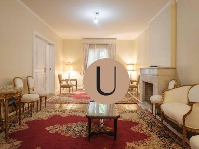 Oportunidade Única no Coração dos Jardins – Casa Duplex Exclusiva para Você! Imóvel exclusivo nos Ja