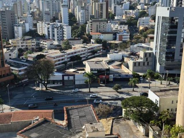 Oportunidade única no São Pedro, triplex com 380m2