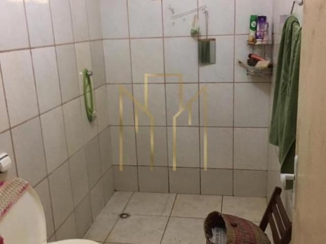 Oportunidade Única: Sitio de 48.400m² com 3 quartos e 15 vagas de garagem no bairro Área Rural de Ub