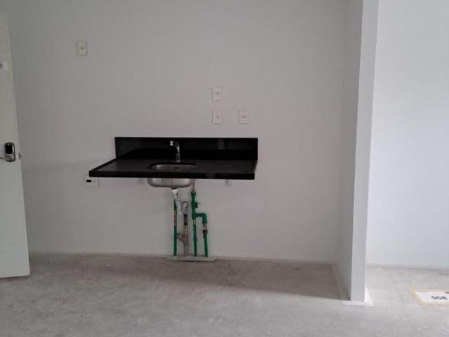 Oportunidade Única! Studio Desocupado com vaga à Venda em Porto Alegre