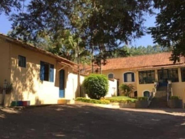 Oportunidade Única PORTEIRA FECHADA! Fazenda Produtiva com Café, Gado e Estrutura d