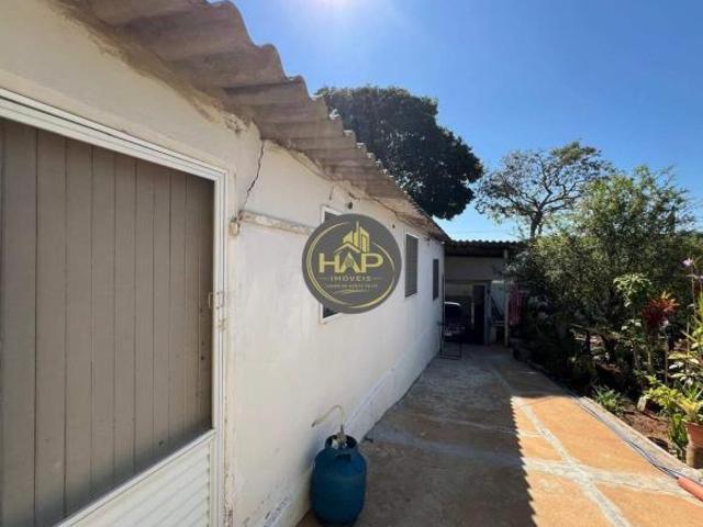 Oportunidade Única: Terreno Amplo de 308m² com 126m² de área construída e duas casas em bairro tranq