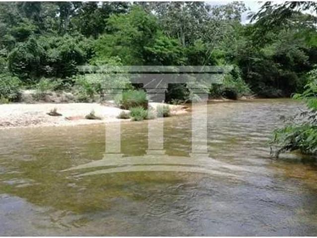 Oportunidade única: Terreno de 504m² às margens do Rio Coxipó em Recanto Paiaguás, Cuiabá/MT