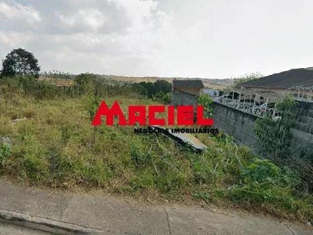 Oportunidade Única! Terreno de 793,75m² em Bairro de Grande Valorização