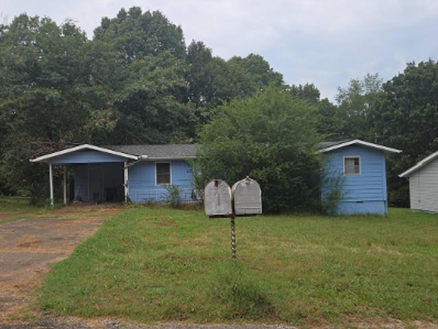 Opalochee Dr