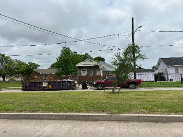Opelousas Ave