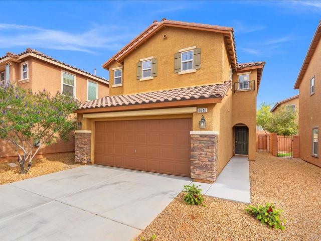 Open Concept 3 Bedroom Home with Loft & Spacious Living Space
