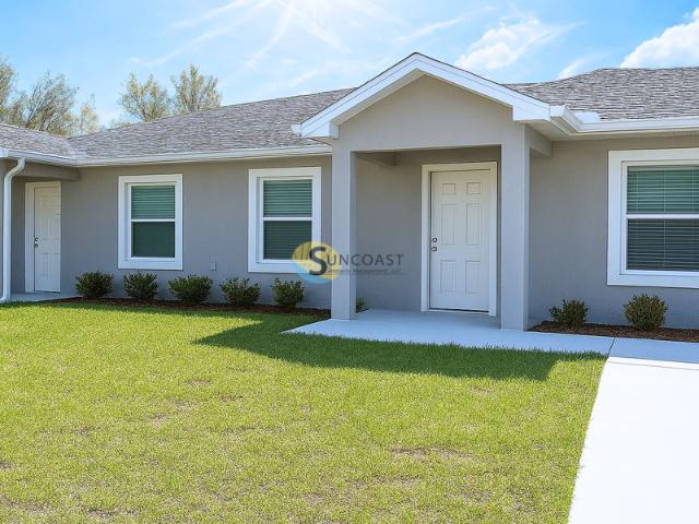 Open Concept 2BR Close to I75 And Gulf Beaches!