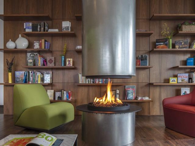 Optima Signature 3 Bedroom Apartment for Rent at 220 E Illinois St, Chicago, IL 60611 Near North Side