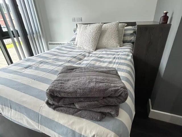 Opto, Newcastle Upon Tyne Has an Apartment