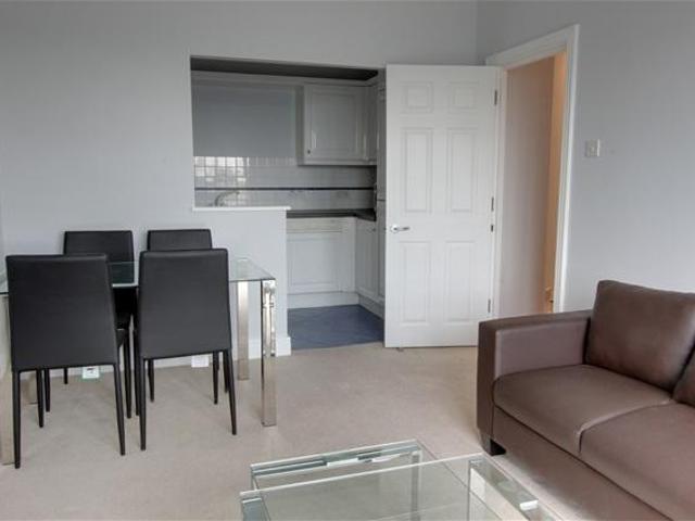 Ormond House, Medway Street. 2 bed flat to rent £3,000 pcm £692 pw