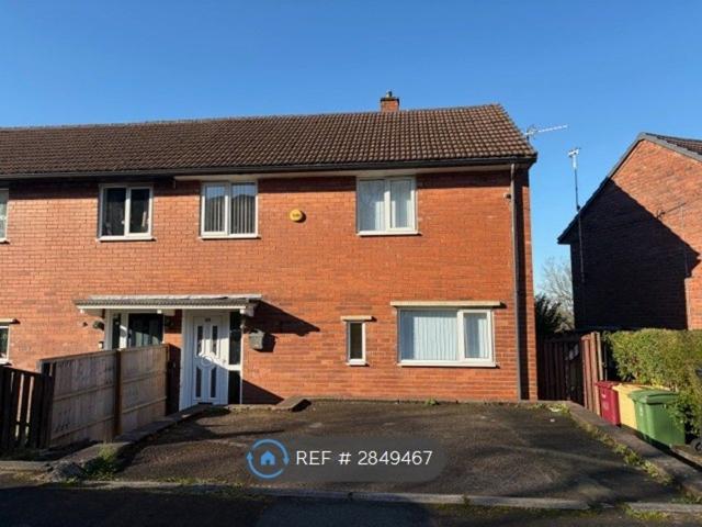 Ormston Avenue, Bolton BL6, 3 bed semi detached house to rent, £1,150 pcm | PrimeLocation