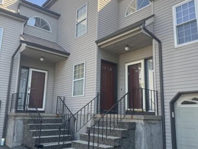 Oronoke Rd Apt,waterbury, Condo For Sale
