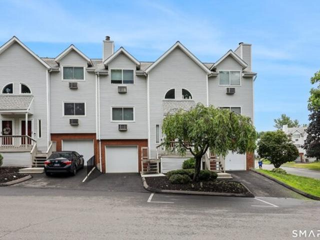 Oronoke Rd Unit G, Waterbury, Home For Sale